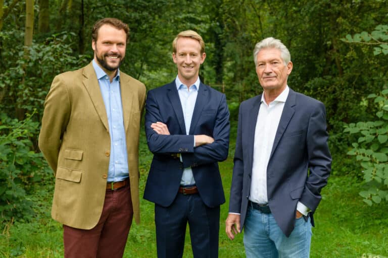 Forstimmobilien als Asset – hot or Schrott? → THE PROPERTY